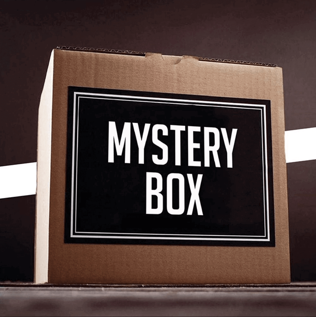 Mystery Box – UNCOMMONCARRY